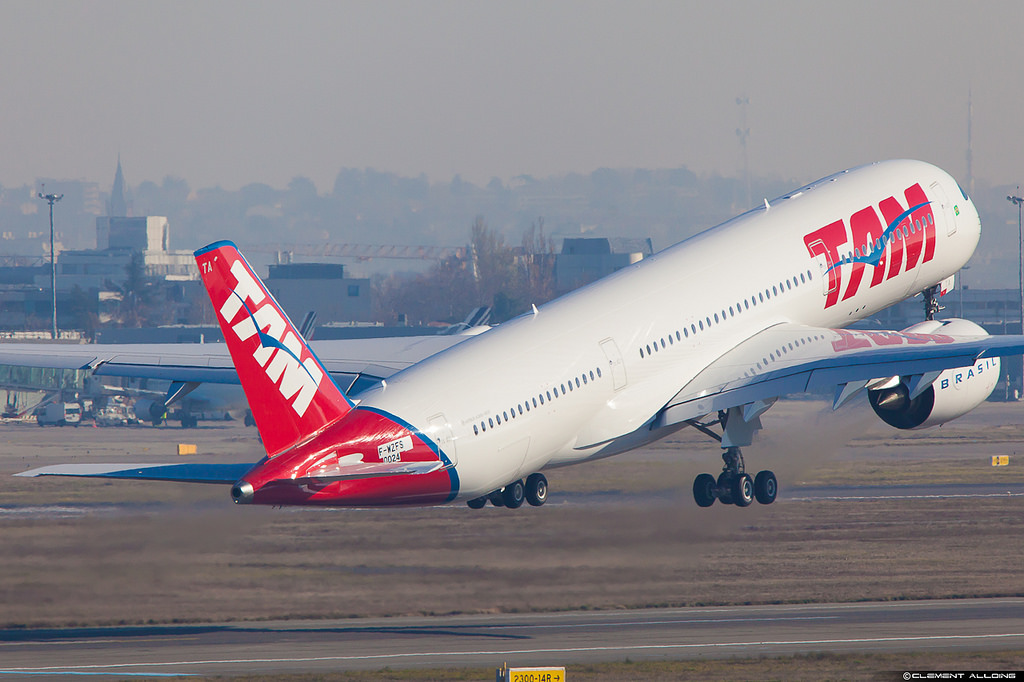 American Airlines Introduces Codeshare Service Operated By TAM American Airlines Introduces Codeshare Service Operated By TAM